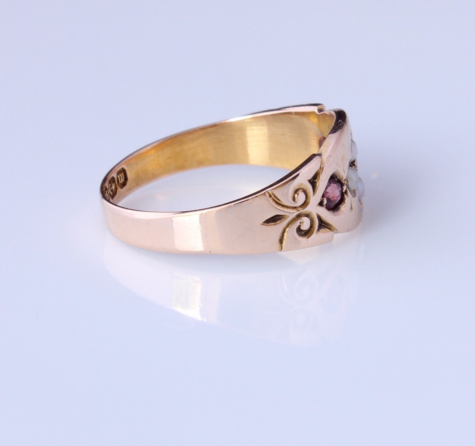 Victorian 15ct Yellow Gold Seed Pearl & Garnet Gypsy Ring 1896. Size M.