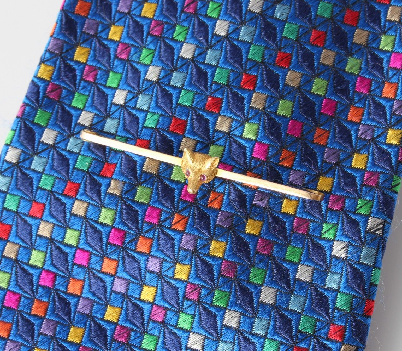 18ct Gold Fox Head Mask Ruby Eyes Brooch With 15ct Pin. Hunting Tie Clip.