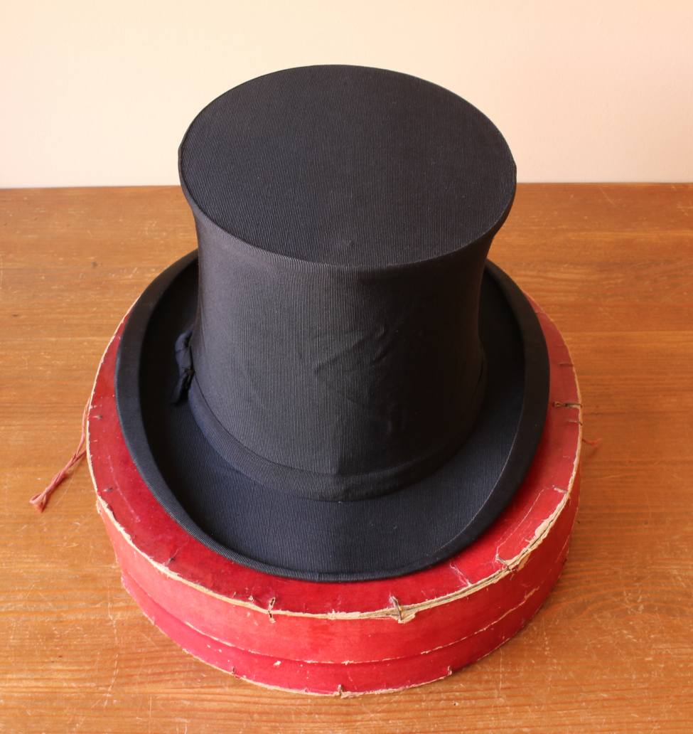 AJ White Black Silk Opera Top Hat. Collapsible Pop Up. Extra Quality. 6 ...