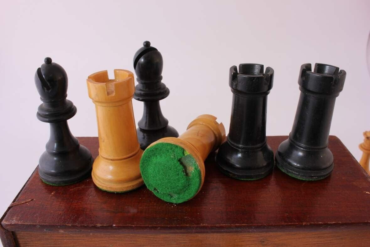 Antique Wood Boxed Chess Set & W B Tattersall Chess Rule Book.