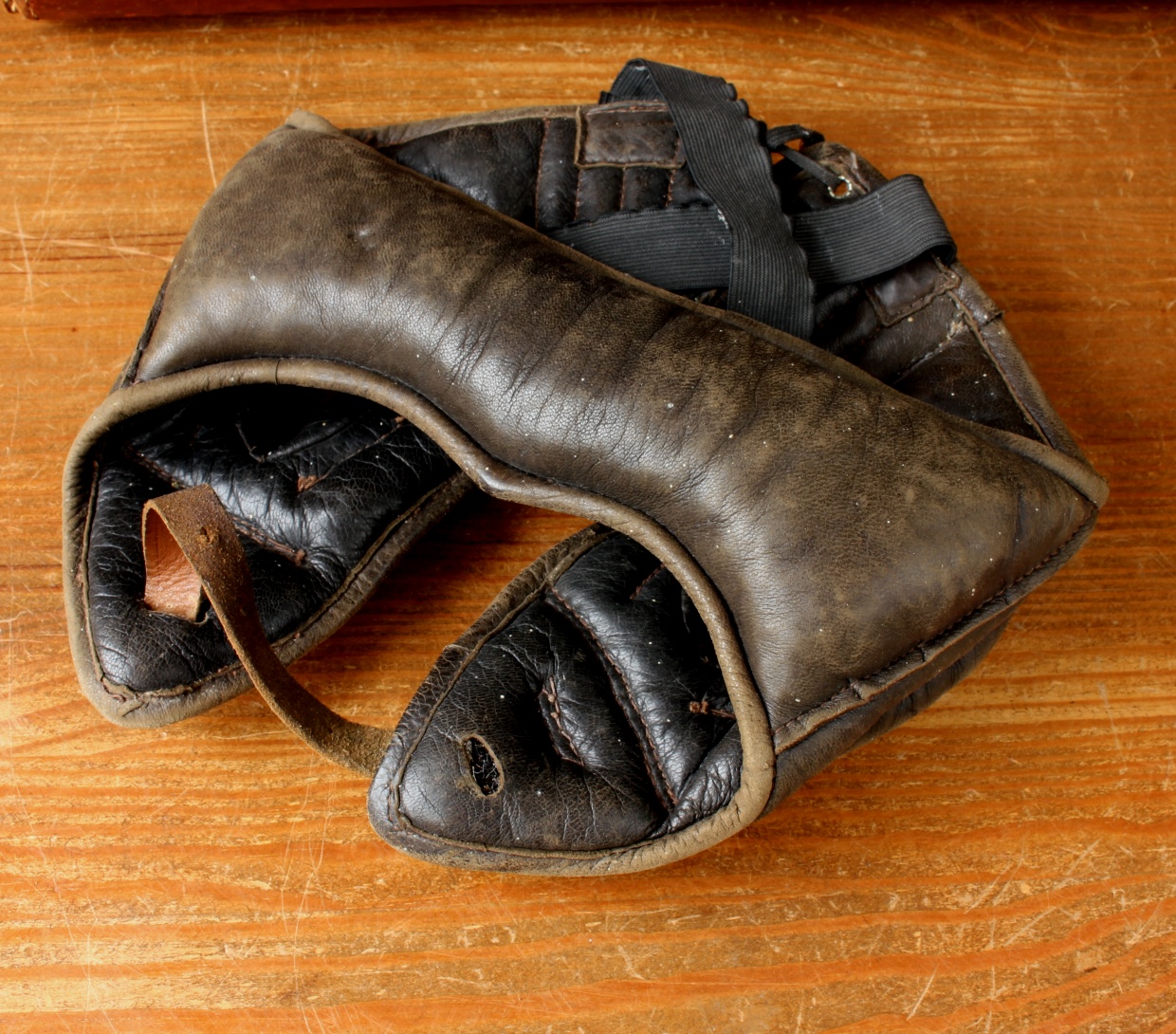 Leather Straw Filled Boxing Head Guard. Antique Boxer's Headgear c1930.