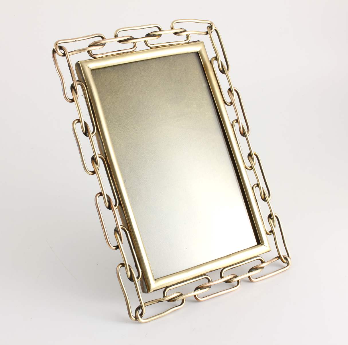 Victorian Brass Chain Link Photo Picture Frame. Easel Back. c1890.