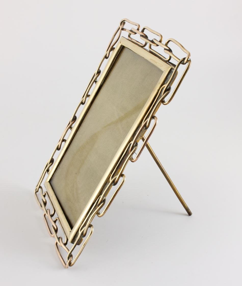 Victorian Brass Chain Link Photo Picture Frame. Easel Back. c1890.
