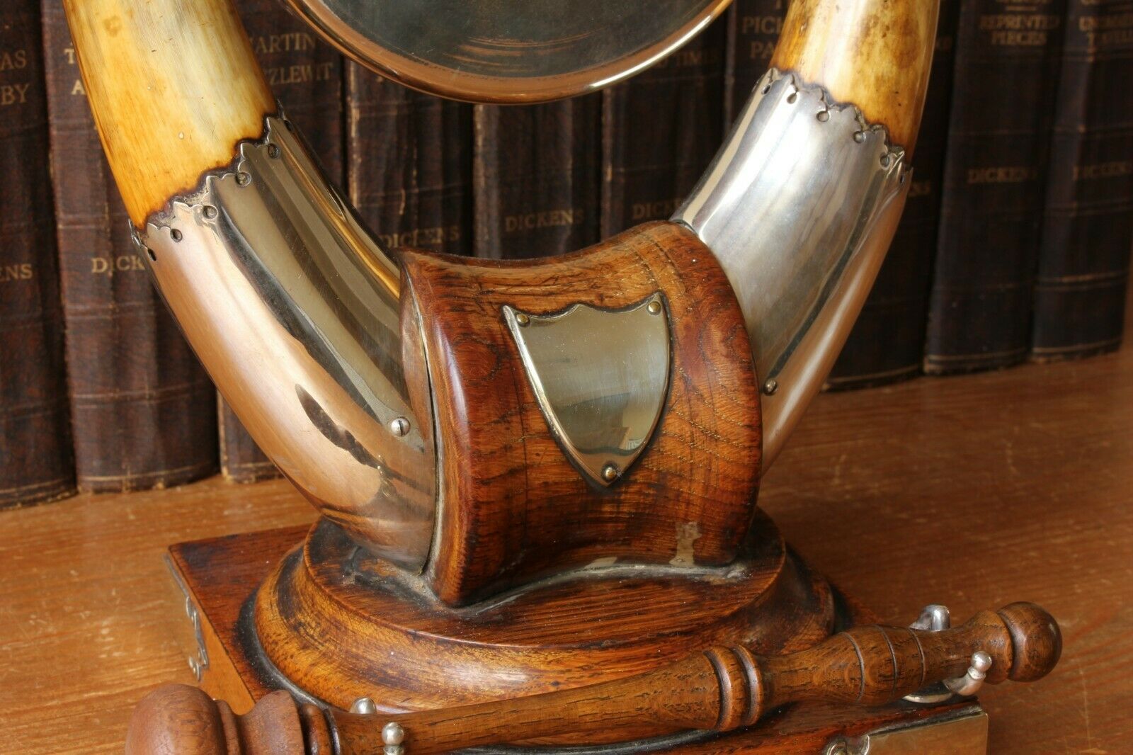 Dinner Table Top Gong. English Oak, Horn & Brass. John Grinsell c1900.