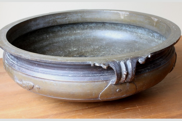 Bronze Urli. Temple Bowl.
