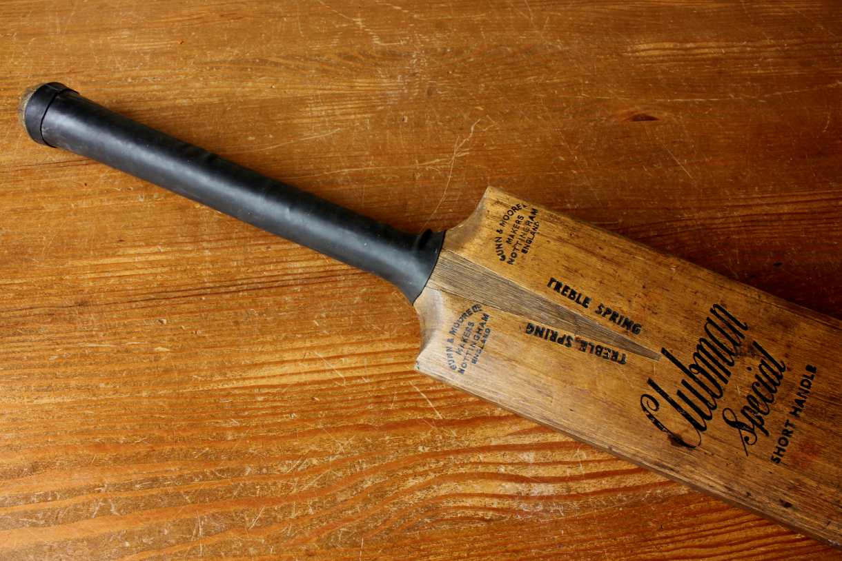 Clubman Special Cricket Bat. Decorative Gunn & Moore Display Bat c1930.