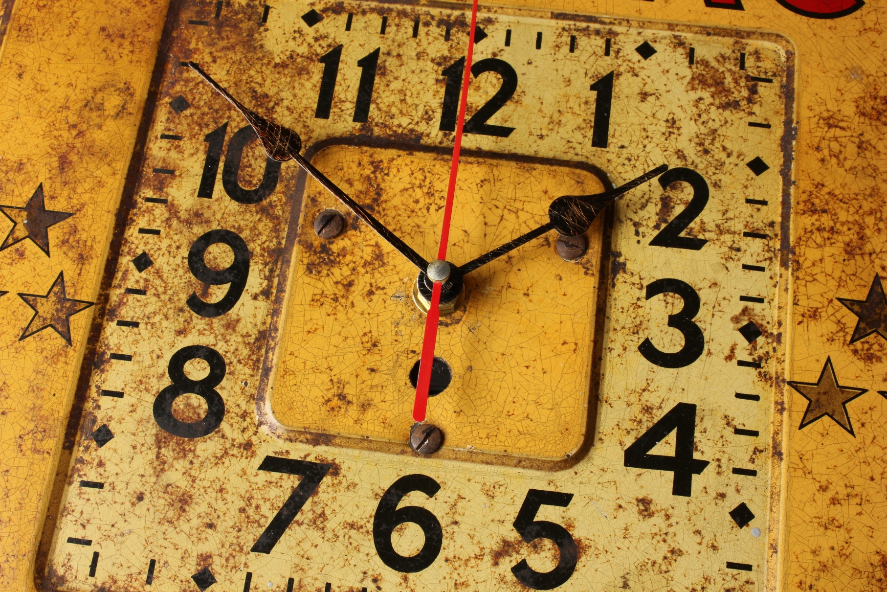 French Cognac Prunier Advertising Clock by G.De Andreis Marseille.