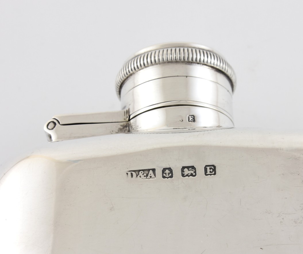 Silver Spirit Hip Flask & Cup in Pouch. En Route. Daniel & Arter 1929.