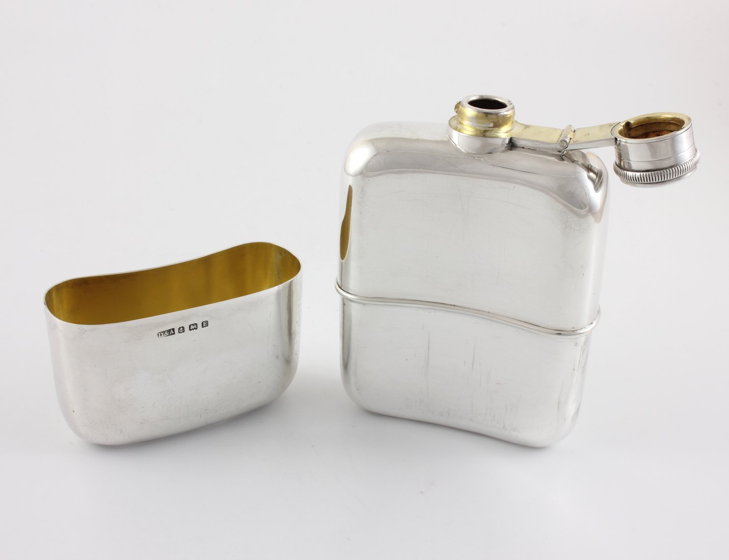 Silver Spirit Hip Flask & Cup in Pouch. En Route. Daniel & Arter 1929.