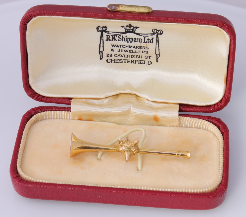 Vintage 9ct Gold Fox Head Mask & Hunting Horn Brooch / Tie Pin Clip.