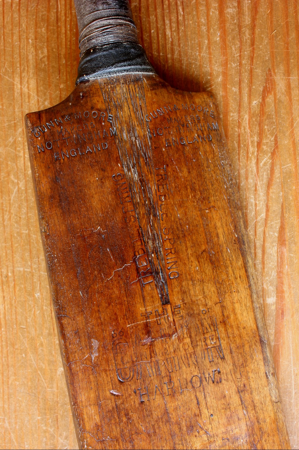 Antique Gunn & Moore The Cannon Harrow Cricket Bat. Display Bat c1915.