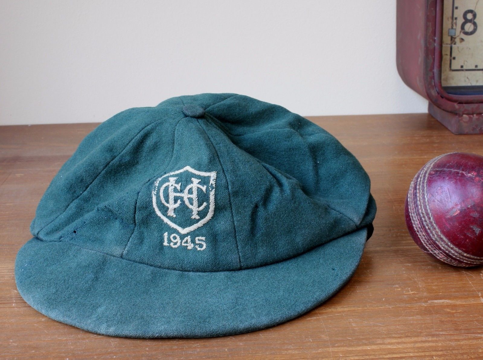 Vintage Cricket Club Cap HCC 1945. Green. Embroidered Badge. Size 6 7/8.