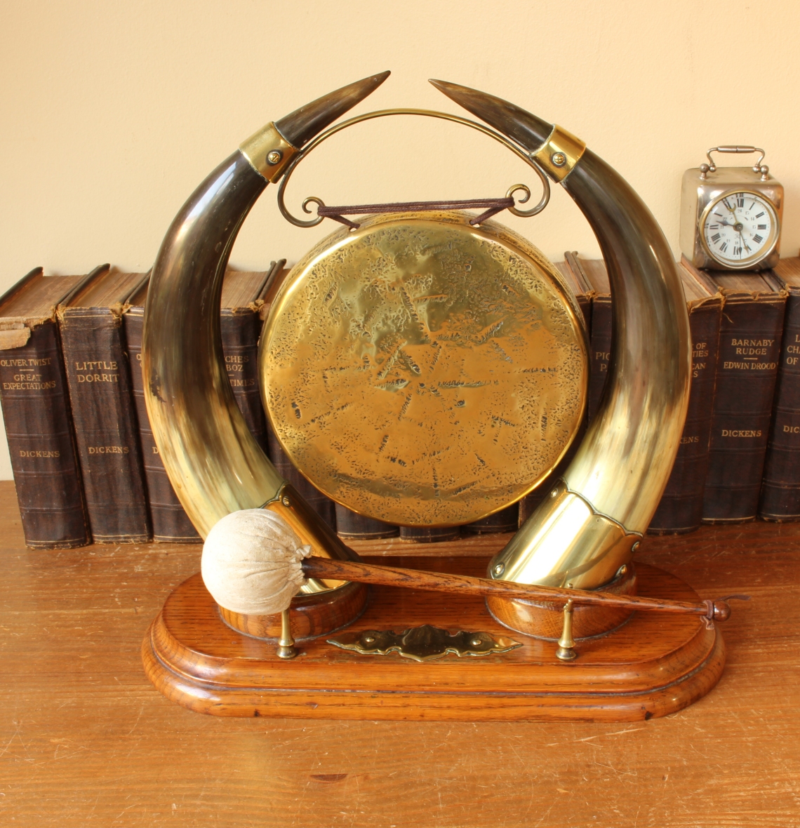 Large English Oak, Bovine Horn & Brass Dinner Table Top Gong c1890.