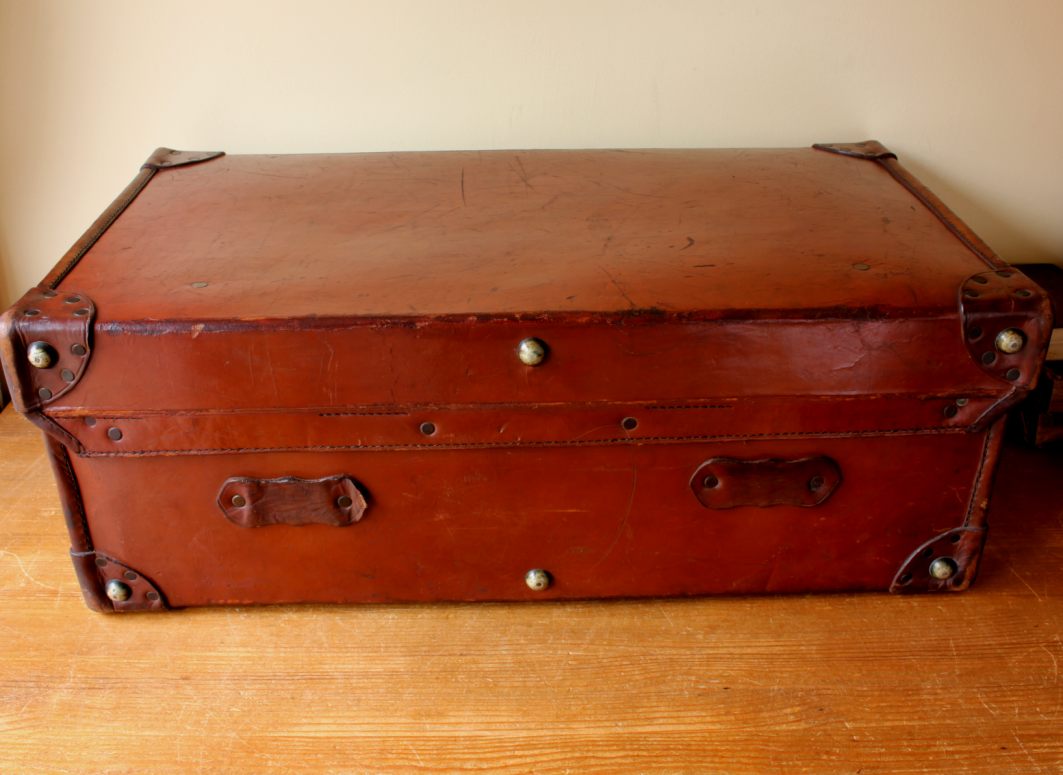 Extra Large Brown Leather Suitcase. XL Heavy Travel Trunk Case.