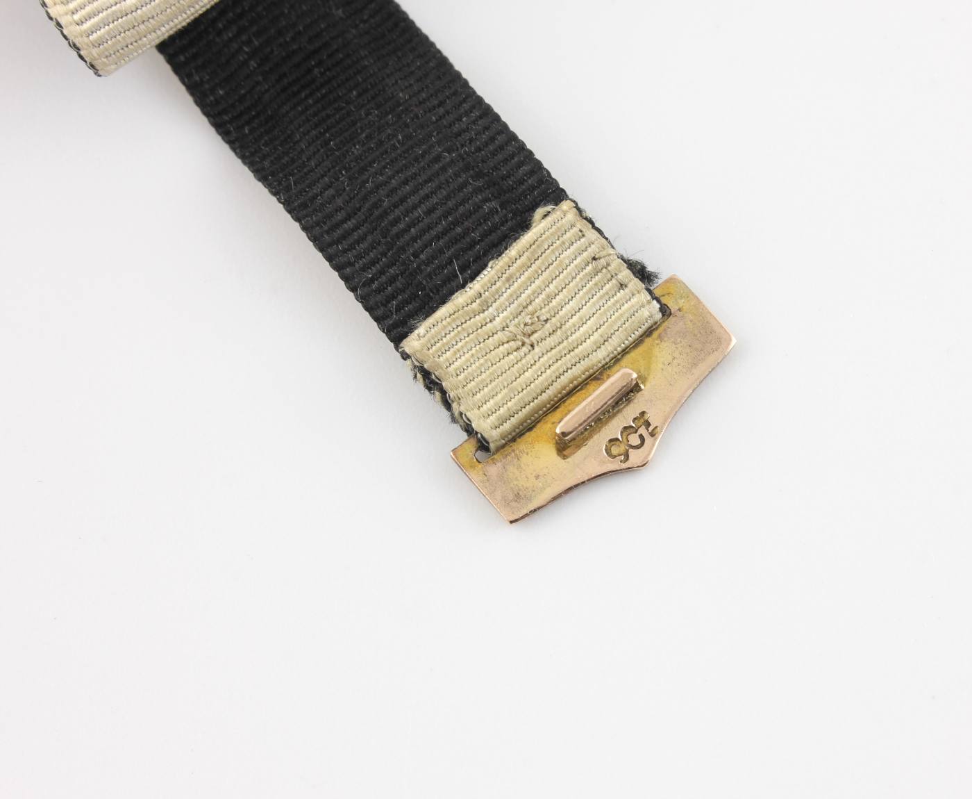 9ct Gold, Enamel & Silk RAF Sweetheart Bracelet. Gieves Case. c1940.