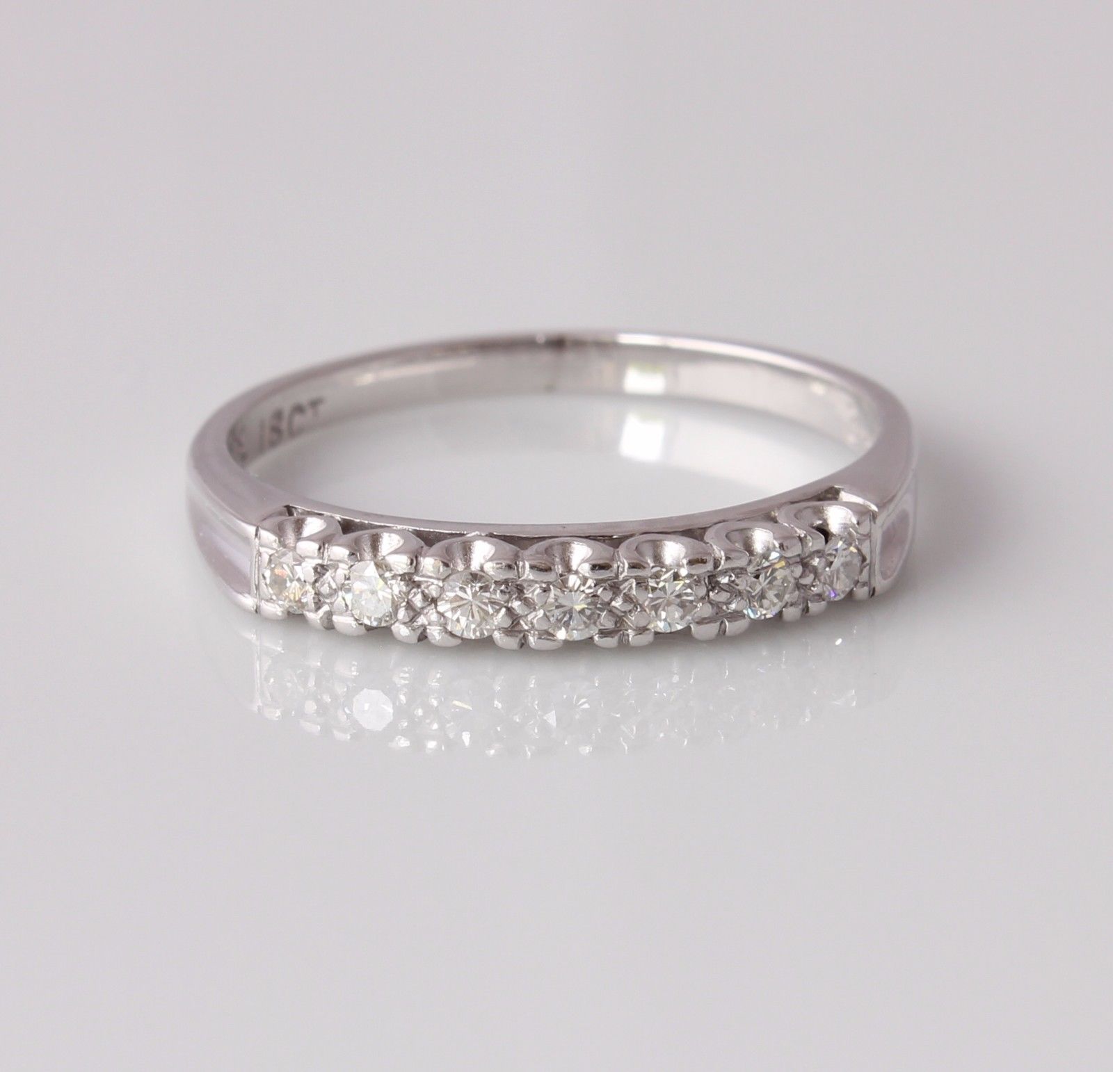 18ct White Gold & Diamond Seven Stone 0.37ct Eternity Band Ring. Size T.