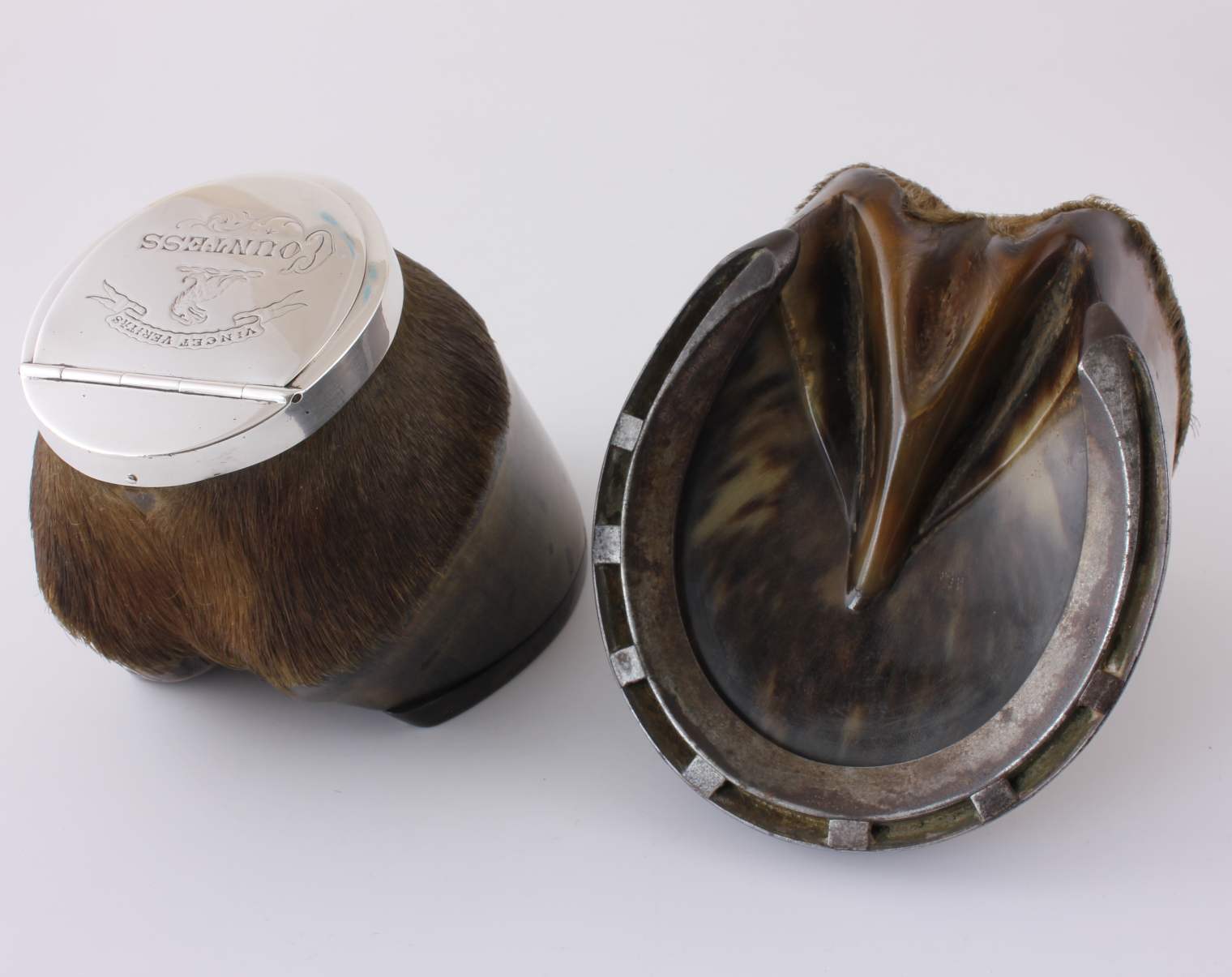 Silver Horse Hoof Inkwell & Snuff Box. Countess Vincet Veritas. 1868.