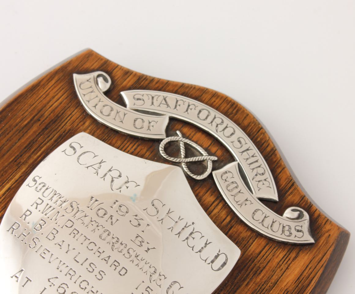 Silver Staffordshire Union Of Golf Clubs Scarf Shield Trophy. Leek 1931.