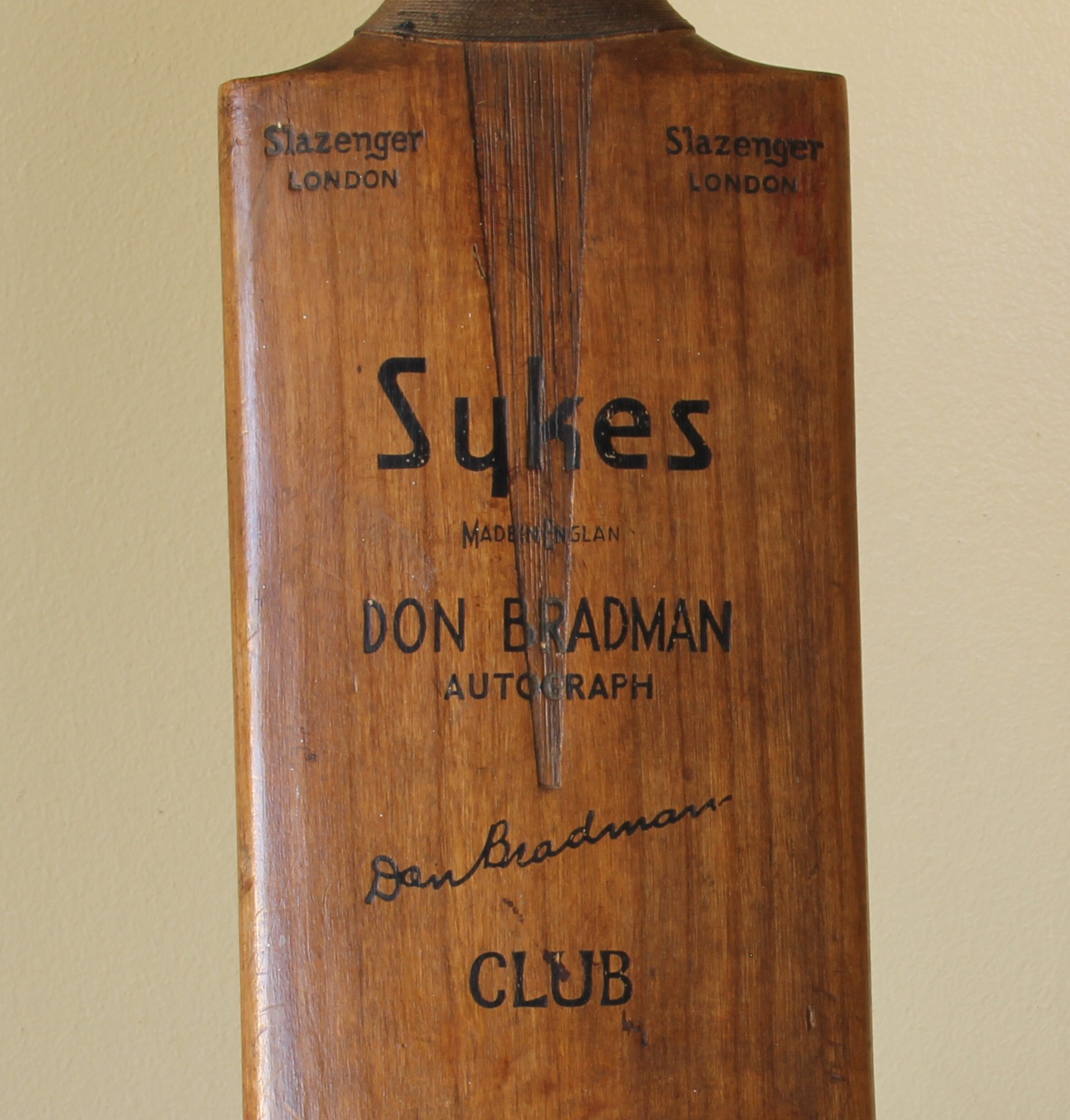 Slazenger Sykes Don Bradman Autograph Willow 1930's Cricket Bat.