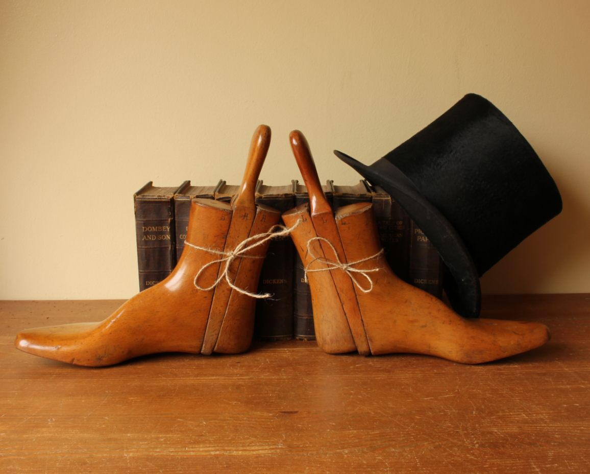 Wood Boot Lasts. Pair of Wooden 3 Part Treen Trees. Size 9.