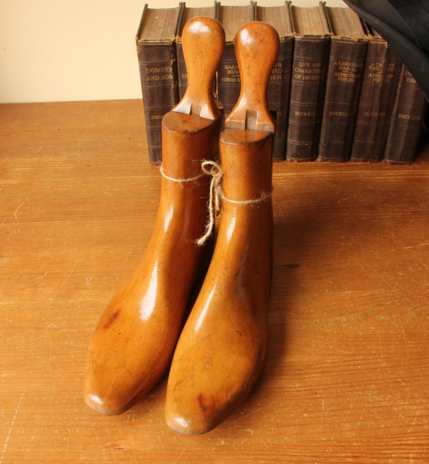 Wood Boot Lasts. Pair of Wooden 3 Part Treen Trees. Size 9.