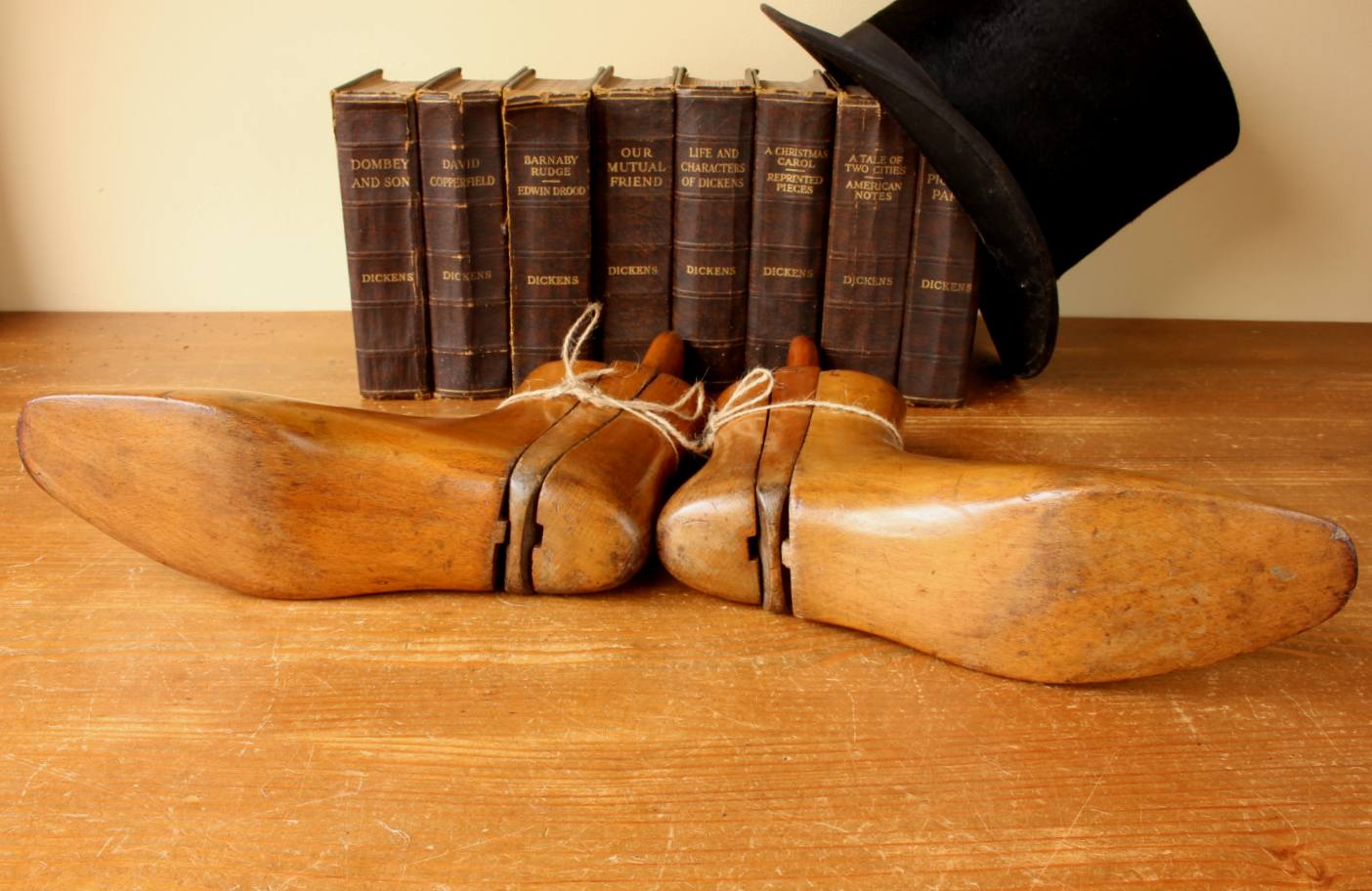 Wood Boot Lasts. Pair of Wooden 3 Part Treen Trees. Size 9.