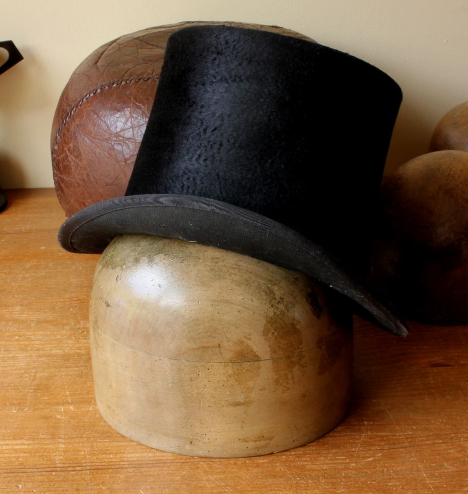 English Milliners Wooden Hat Block. William Plant Manchester.